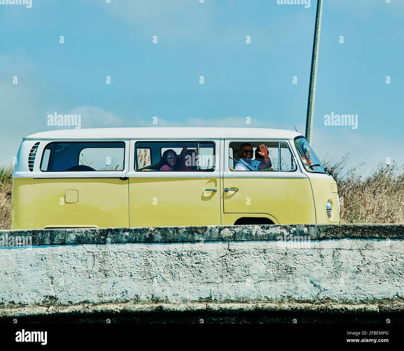Volkswagen van friends hi-res stock photography and images - Alamy