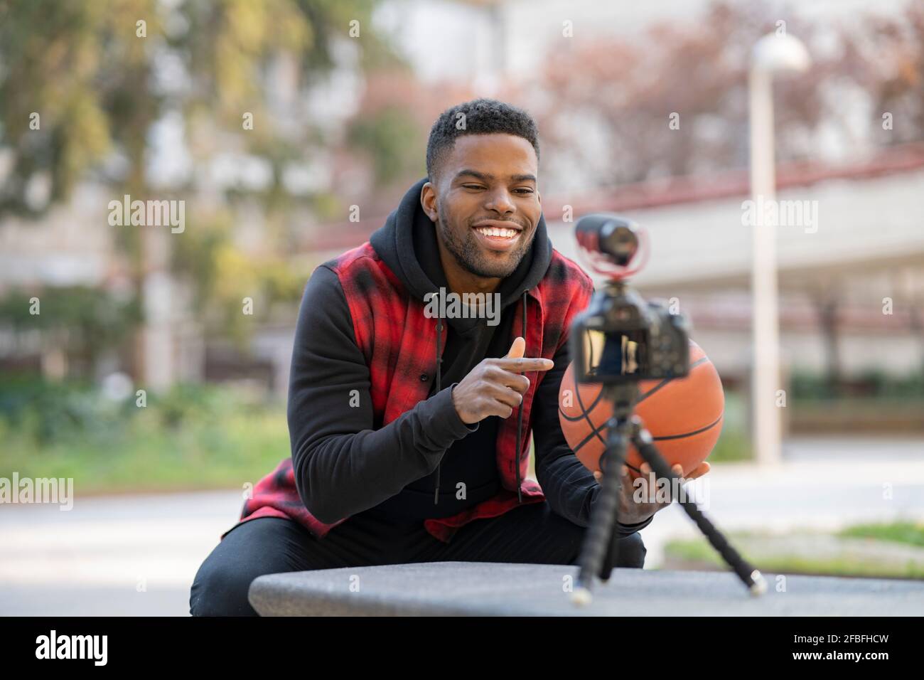 Very young influencer hi-res stock photography and images - Alamy