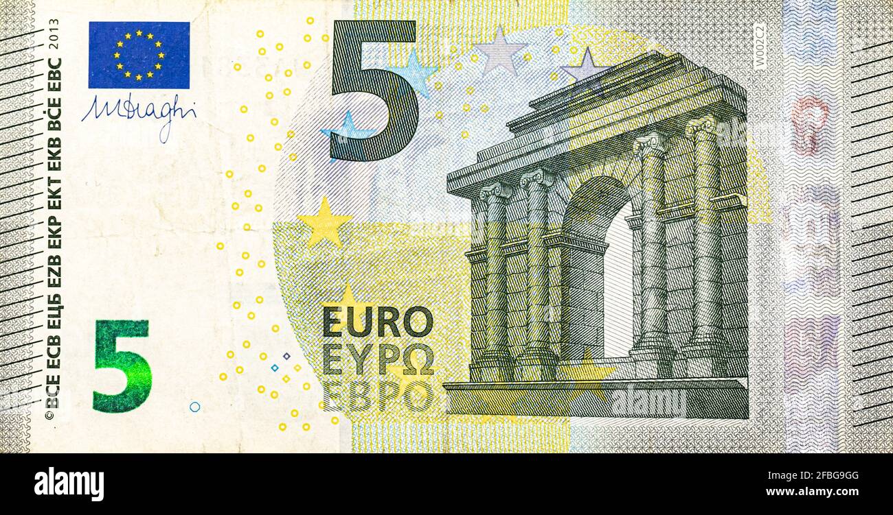 Macro photo detailed text on 5 euro banknote Stock Photo - Alamy