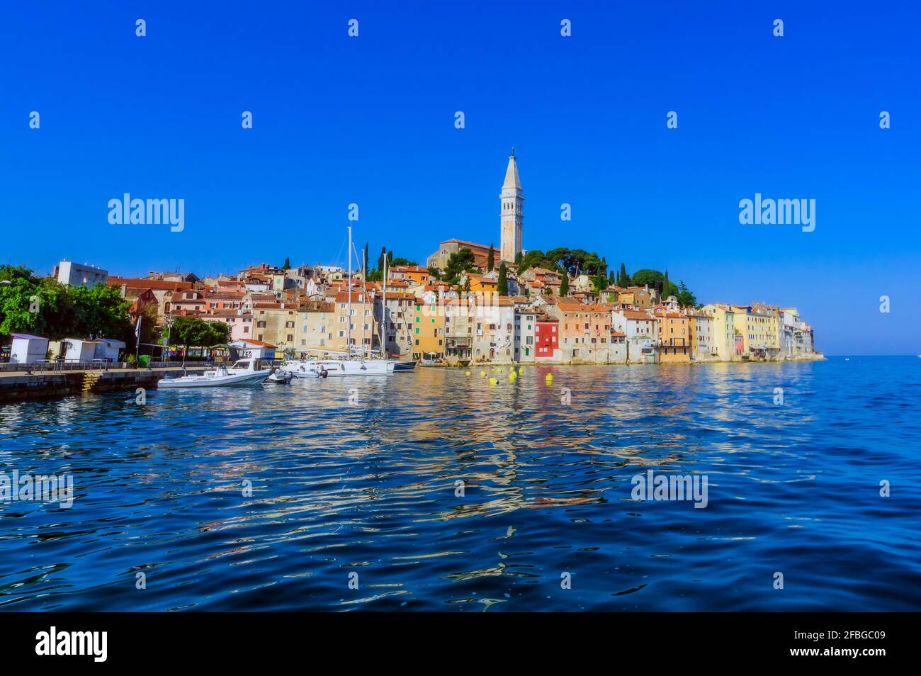 Seaport structure hi-res stock photography and images - Alamy