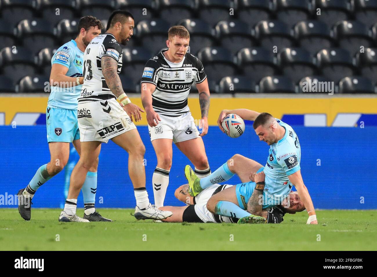Max Jowitt (1) of Wakefield Trinity ,Ben ThalerJosh Griffin (4) of Hull ...