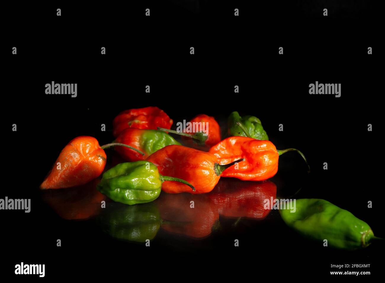 Naga chilli hi-res stock photography and images - Alamy
