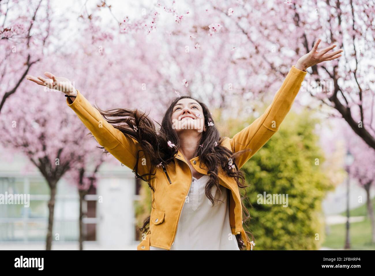 Throwing flowers up hi-res stock photography and images - Alamy