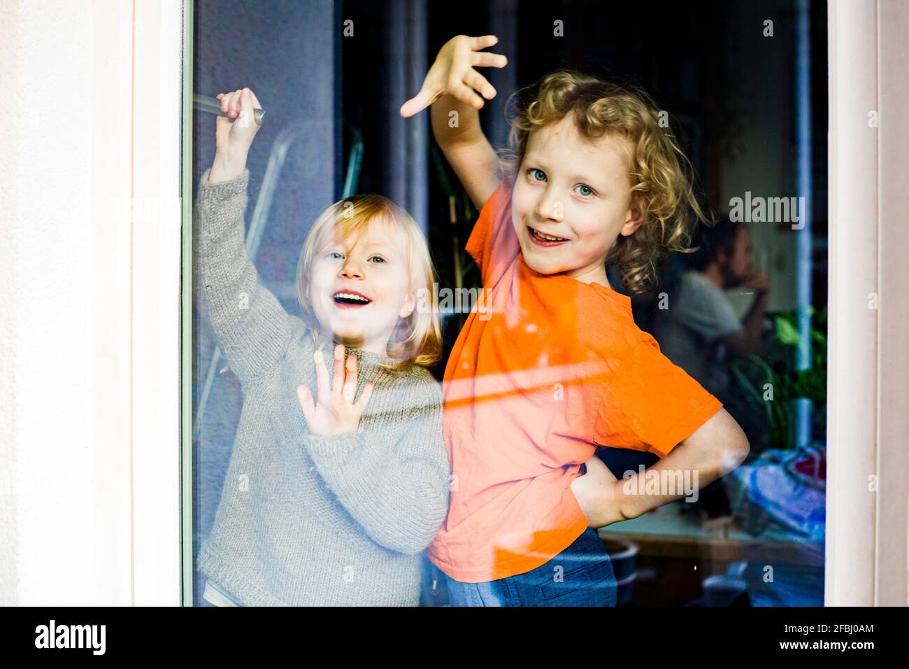 Children glass door hi-res stock photography and images - Alamy