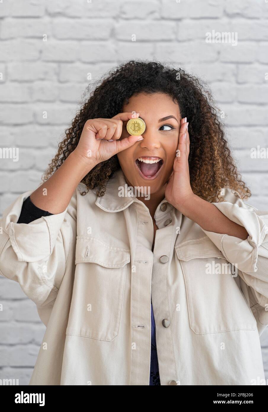 Surprised eye hi-res stock photography and images - Alamy