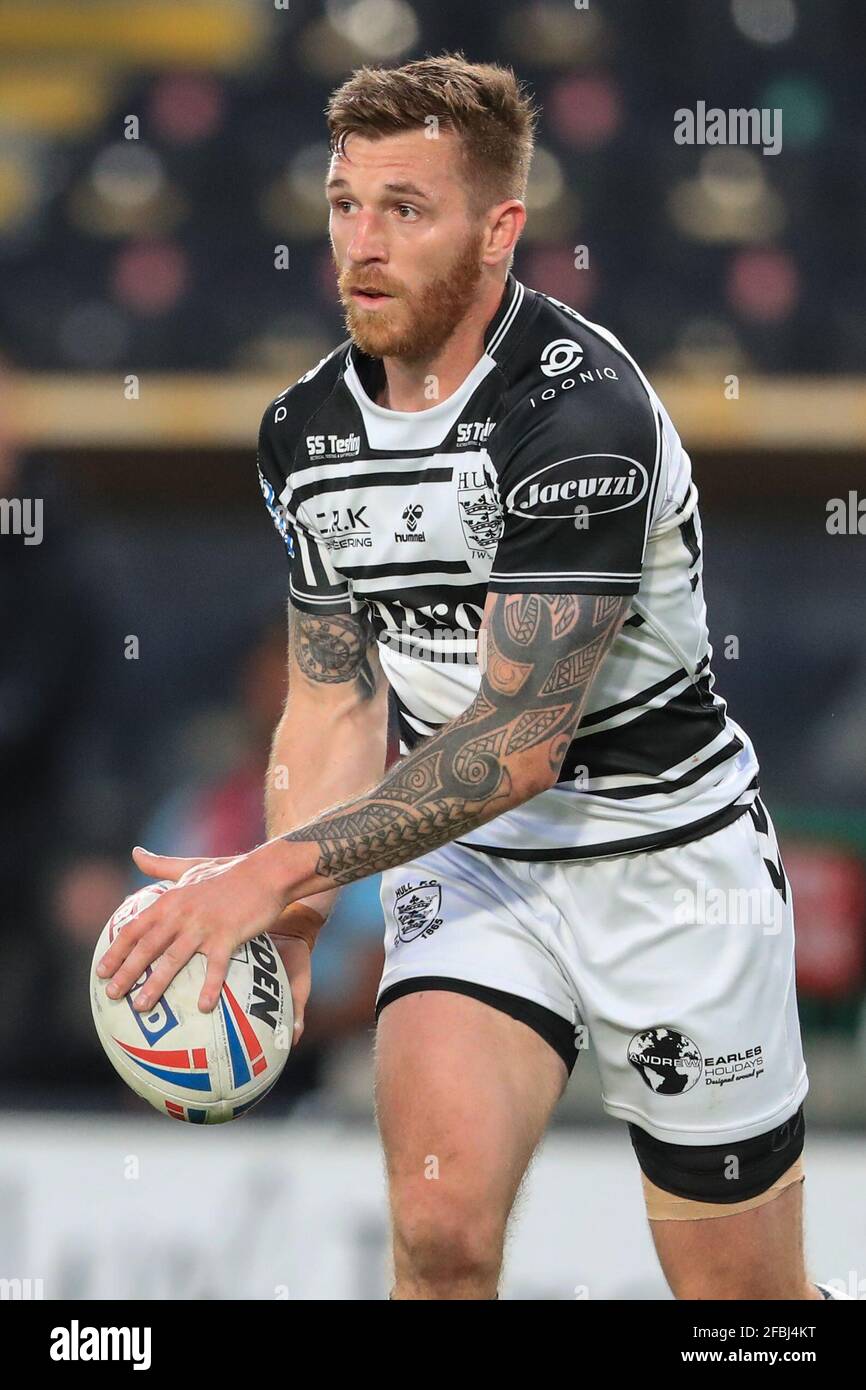 Marc Sneyd (7) of Hull FC in action during the game Stock Photo - Alamy