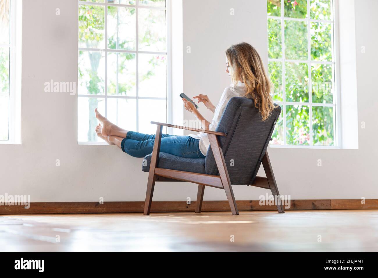 Smart relaxed hi-res stock photography and images - Alamy