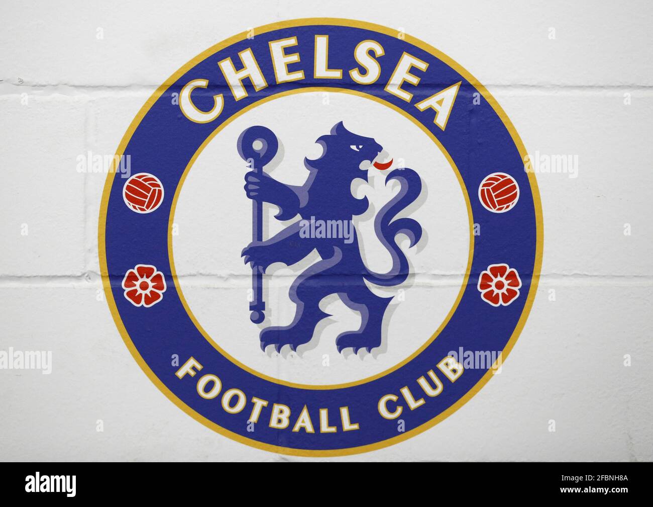 Chelsea badge hi-res stock photography and images - Alamy