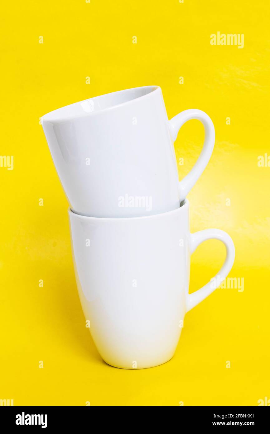 Plain white coffee mugs hi-res stock photography and images - Alamy