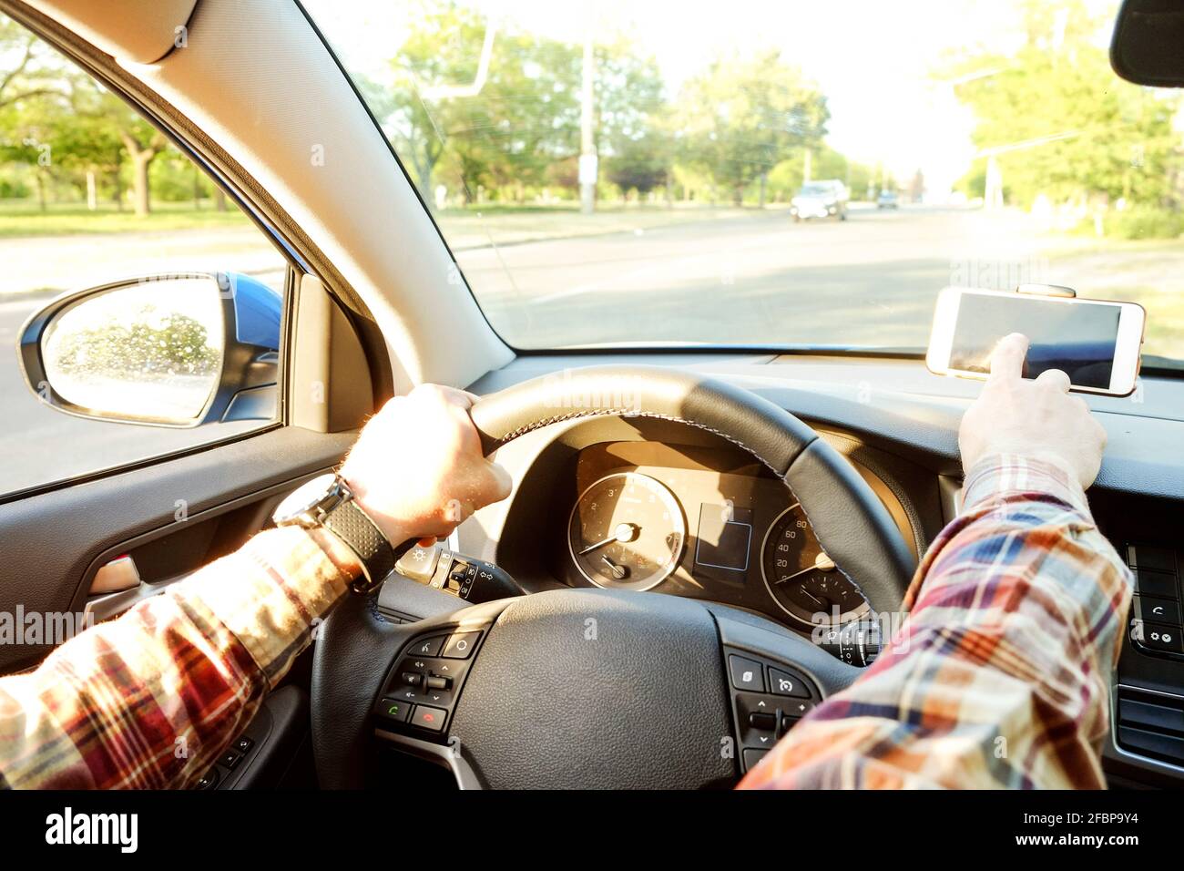 Road map on automobile dashboard hi-res stock photography and images ...