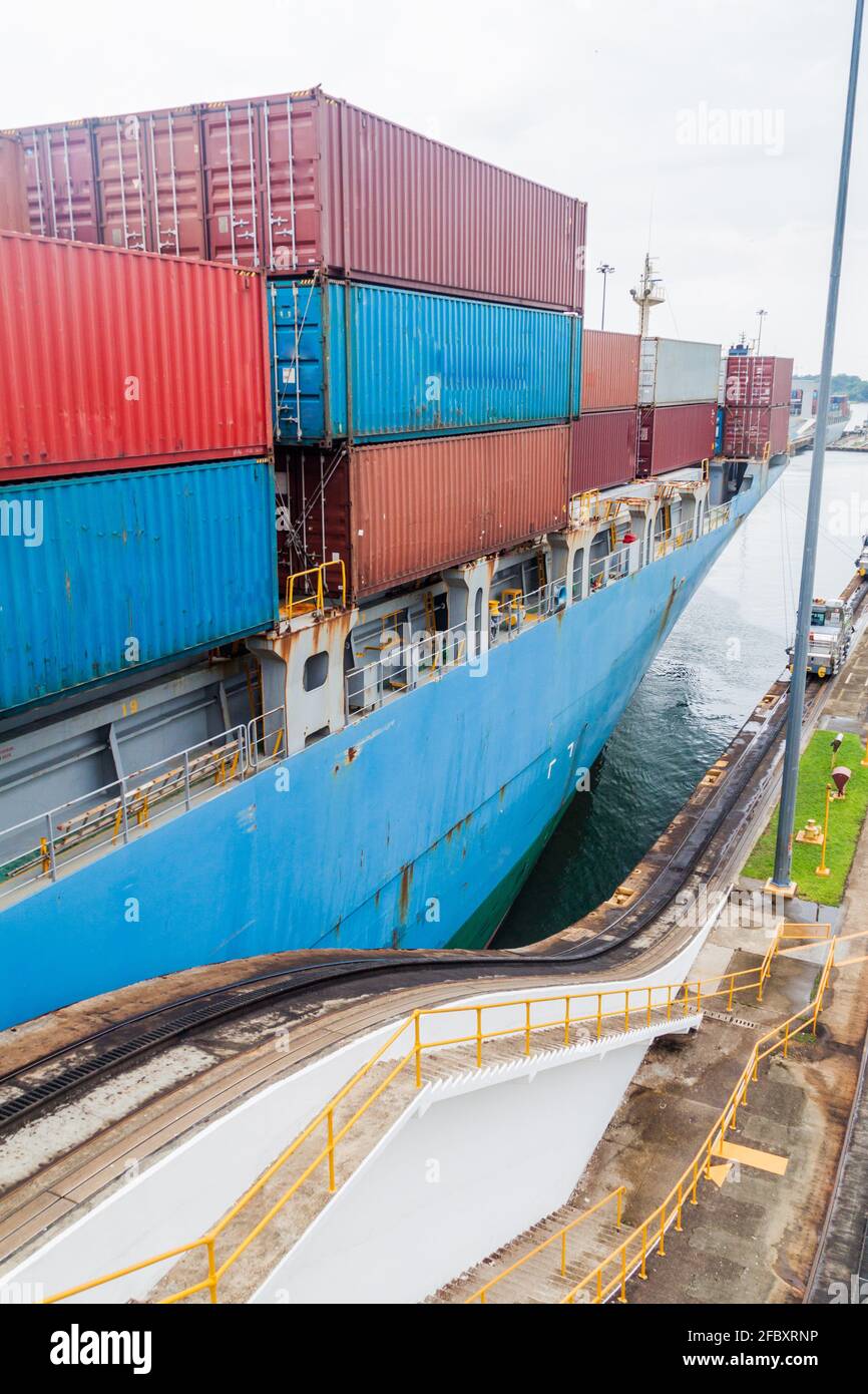 Container Ship Passing Through The Panama Canal High Resolution Stock ...
