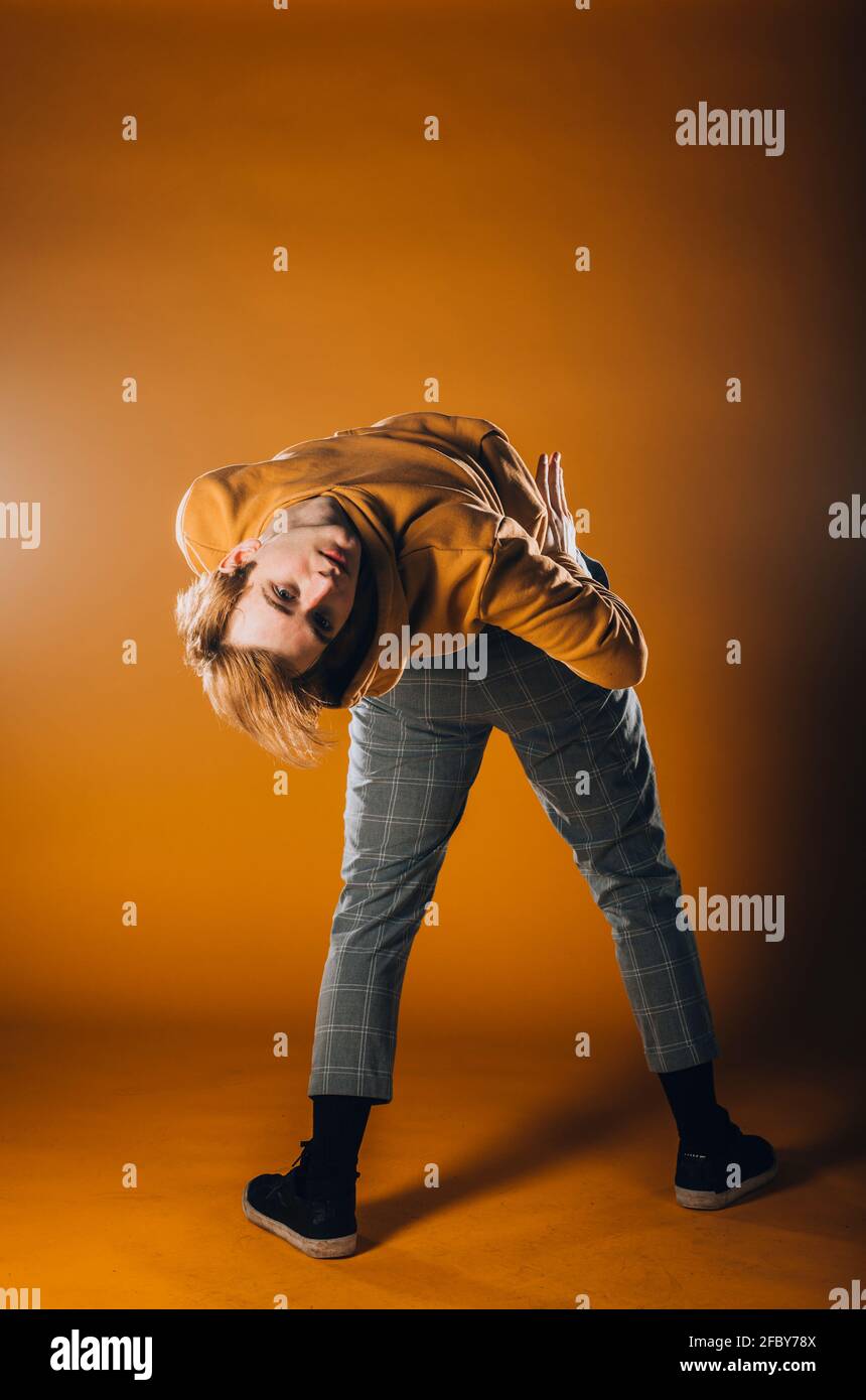 Modern dancing performer exercising during a dance practice Stock Photo ...