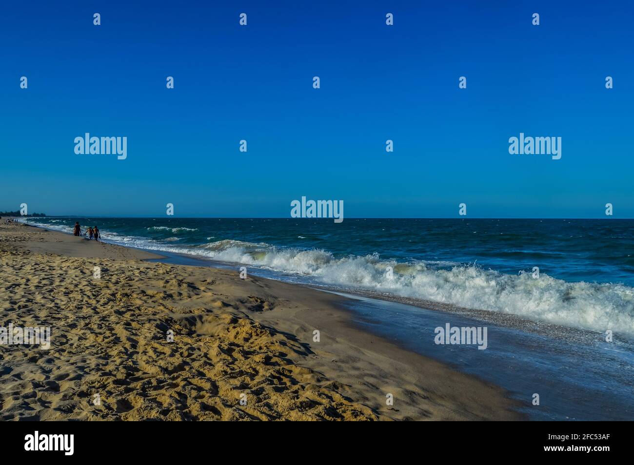 Maputo seascape under clear blue sky and Indian Ocean in Mozambique ...