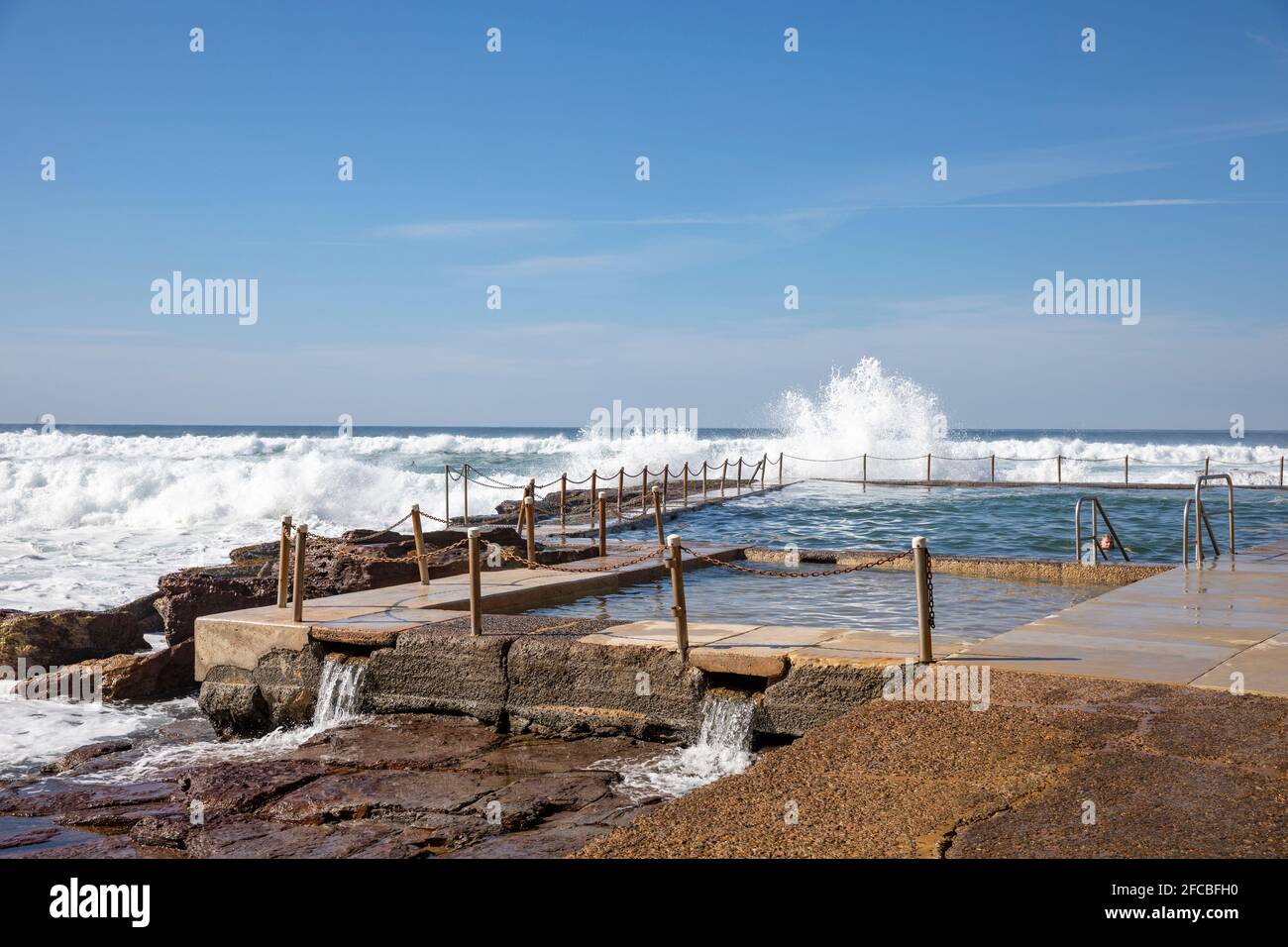 Rockpool hi-res stock photography and images - Alamy