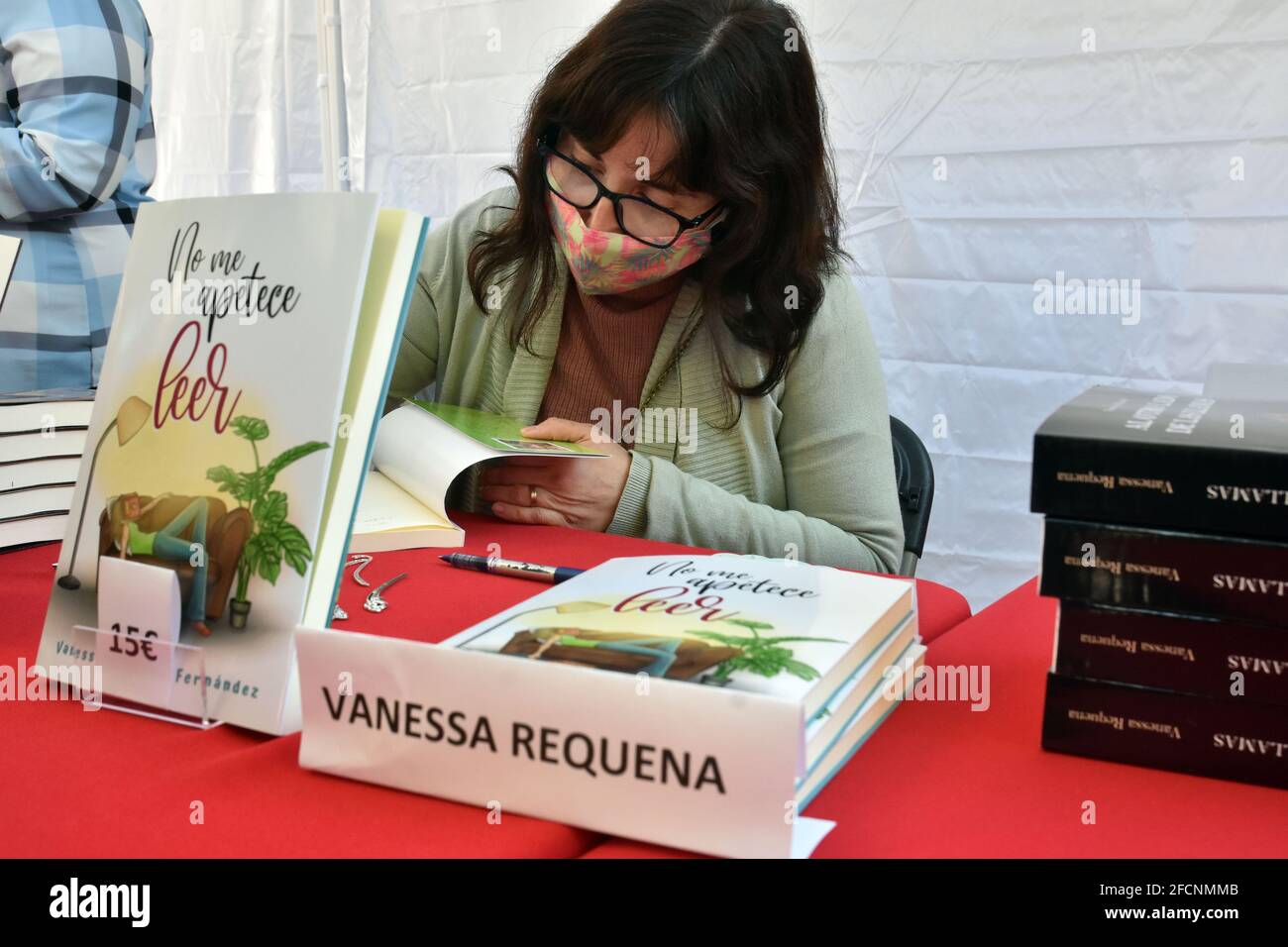 Vanessa requena hi-res stock photography and images - Alamy
