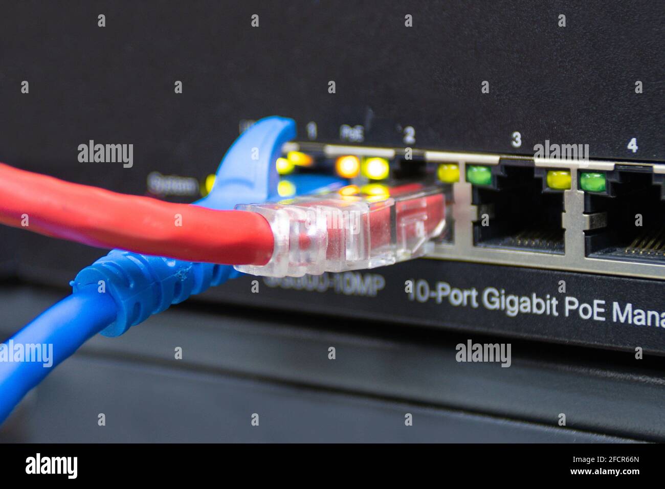cable network connect to switch port in server room ,Concept network ...