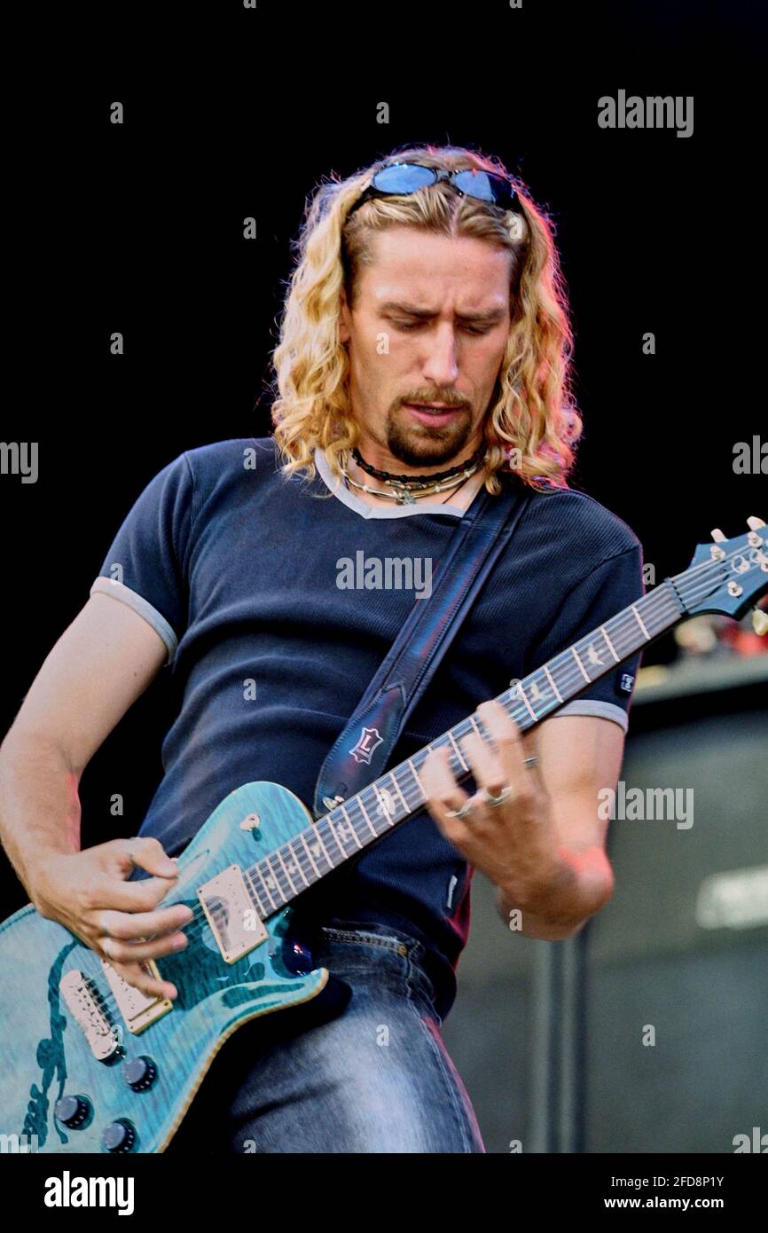 Chad Kroeger - Nickelback, V2002, Hylands Park, Chelmsford, Essex ...