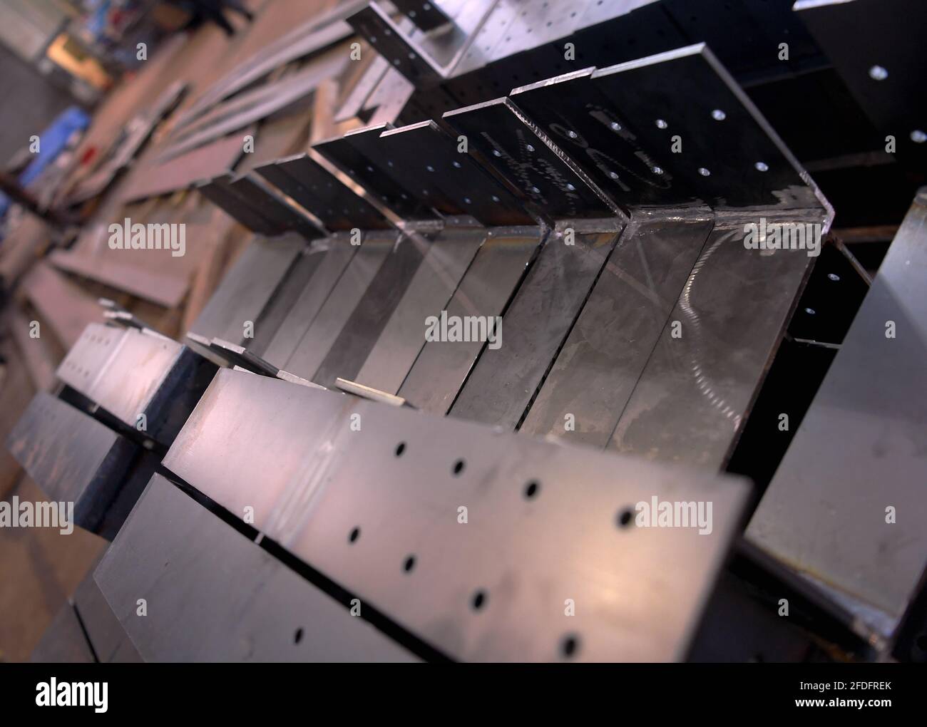 Engineering workshop hi-res stock photography and images - Alamy