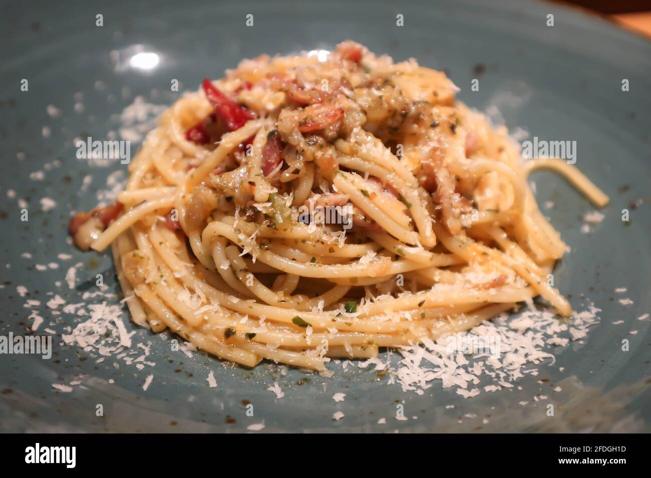 spaghetti ,cheese spaghetti or spicy spaghetti with cheese topping ...