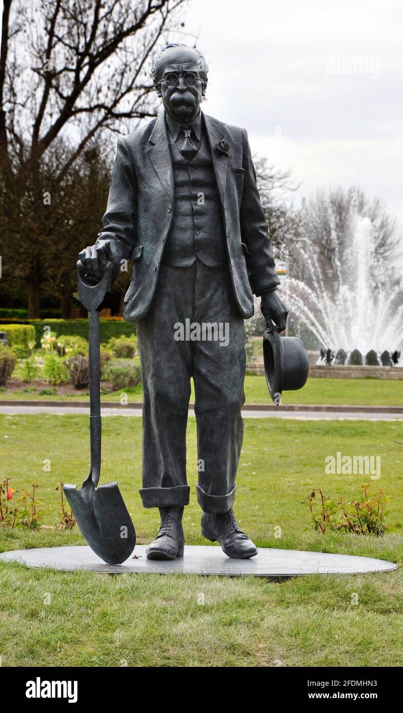 Ebenezer howard hi-res stock photography and images - Alamy