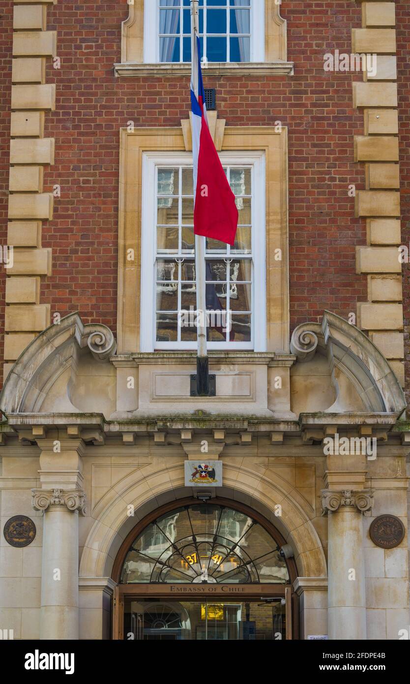 Entrance to the Embassy of Chile in Old Queen Street, Westminster ...