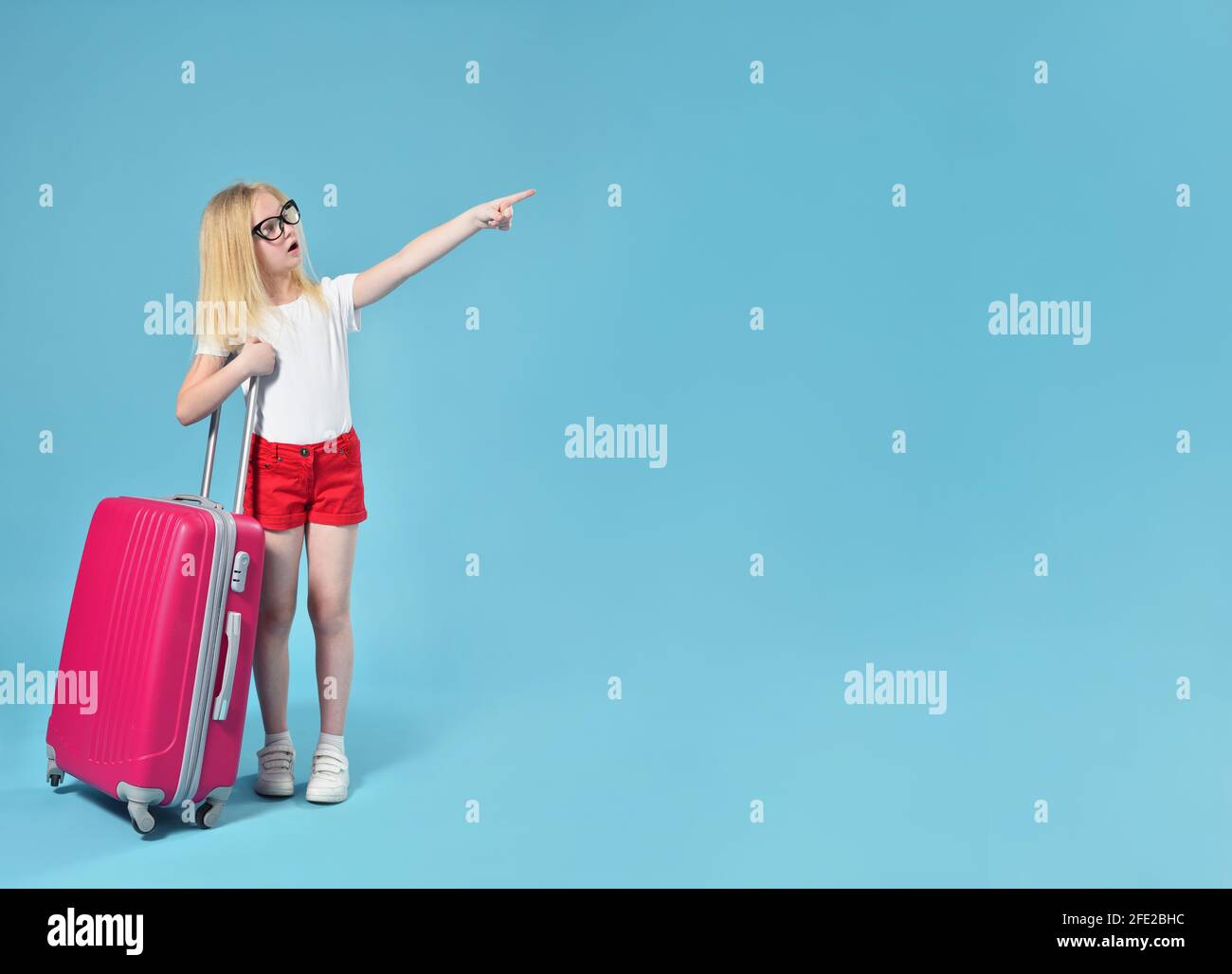 Empty child hi-res stock photography and images - Alamy