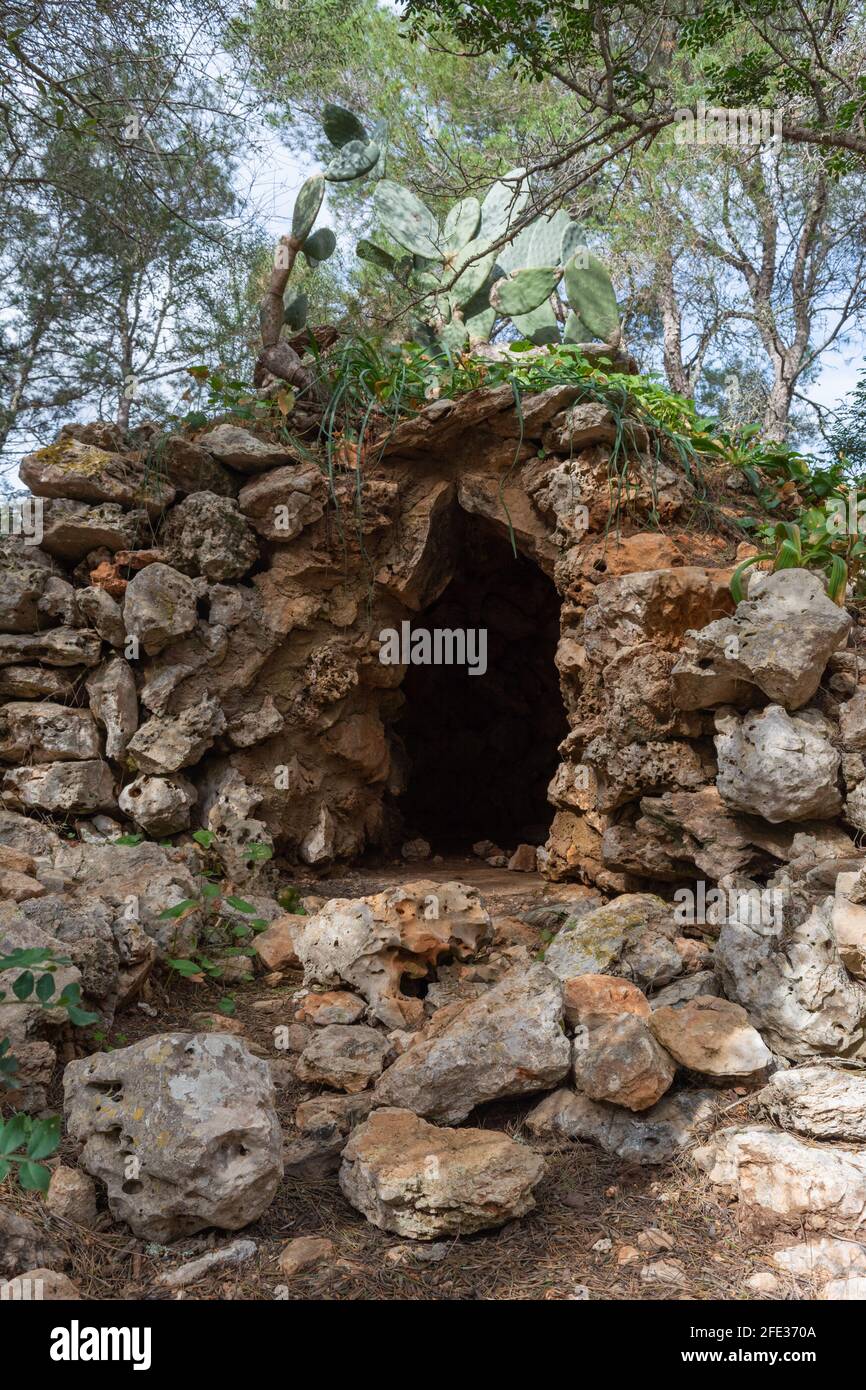 Archeological grotto in the forest Stock Photo - Alamy
