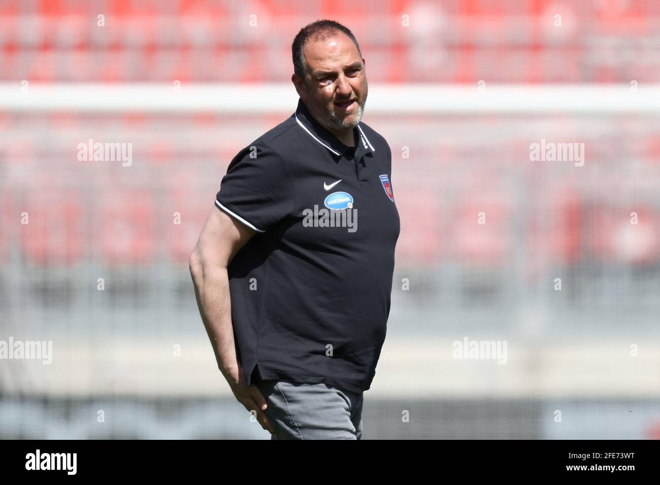 Nuremberg, Germany. 24th Apr, 2021. Football: 2. Bundesliga, 1. FC ...