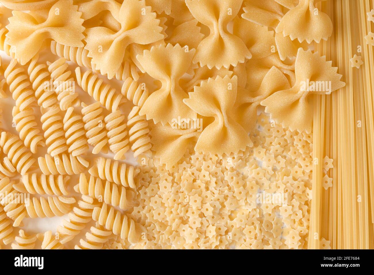 Fusilli spaghetti hi-res stock photography and images - Alamy