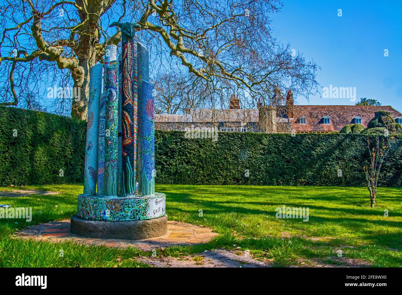 'Broken but still beautiful', Hall Place gardens Stock Photo - Alamy