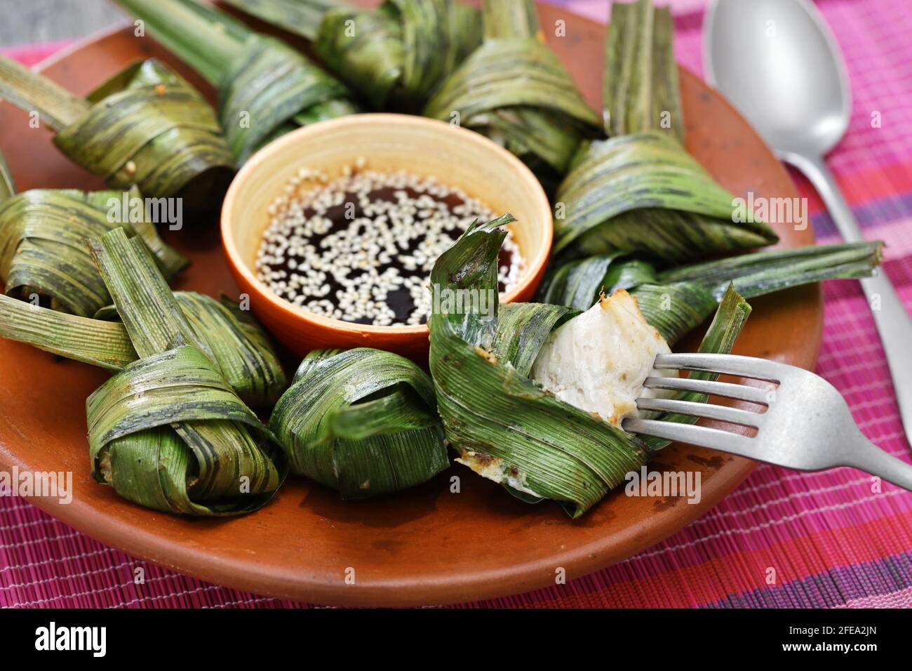 Gai ho bai toey hi-res stock photography and images - Alamy