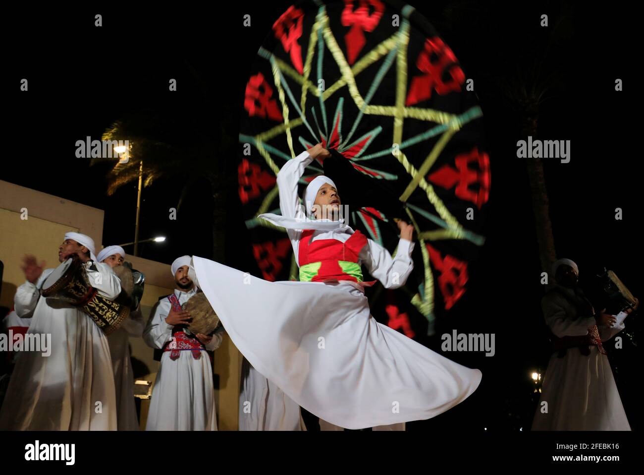 Egyptian tanoura hi-res stock photography and images - Alamy