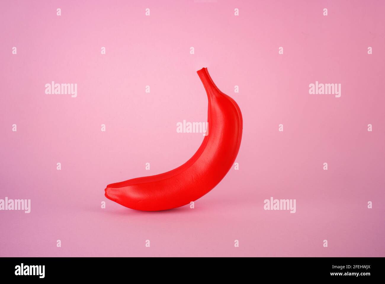 Red banana hi-res stock photography and images - Alamy