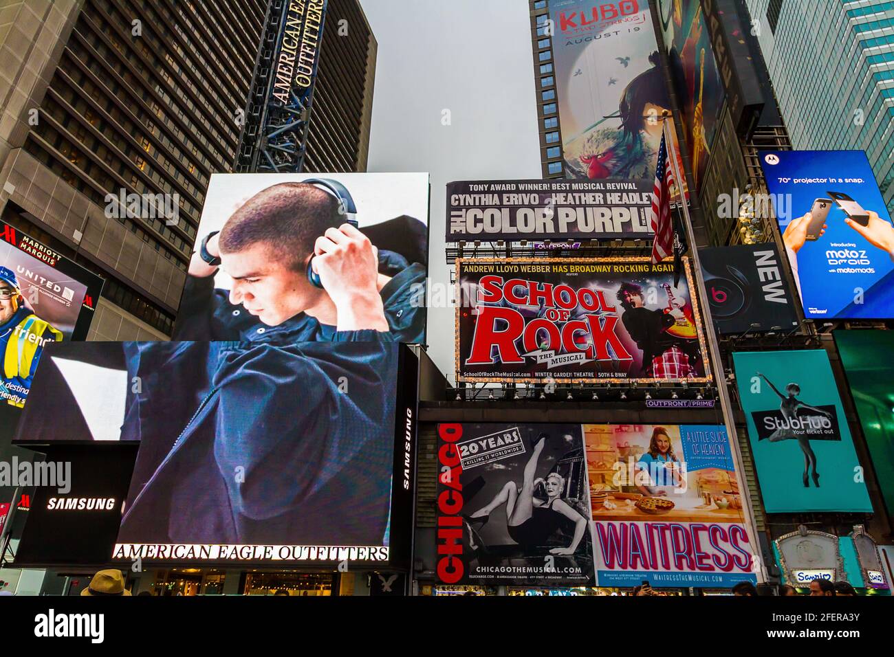 Famous billboards hi-res stock photography and images - Alamy