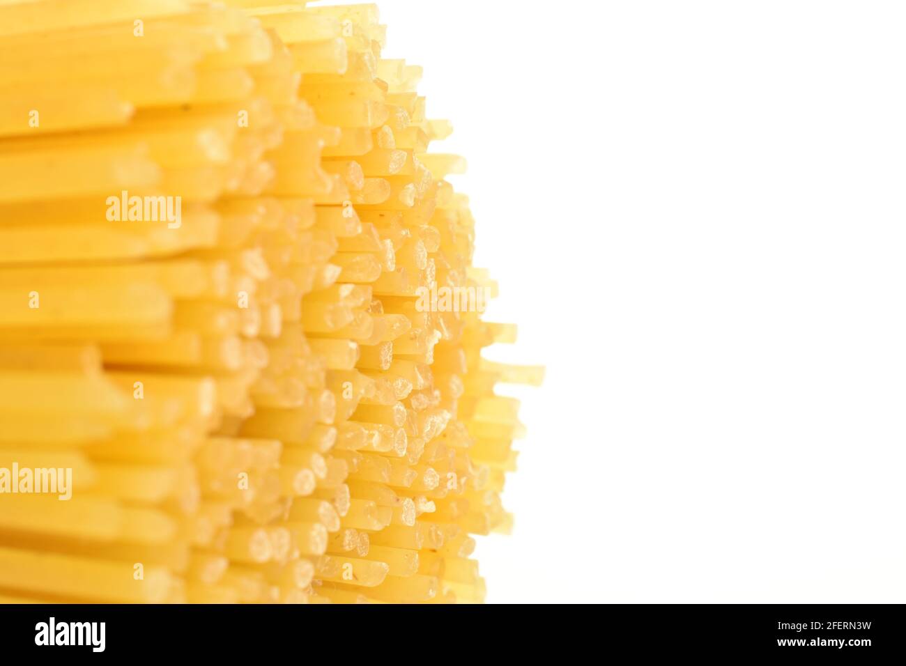 Spaghettini hi-res stock photography and images - Alamy