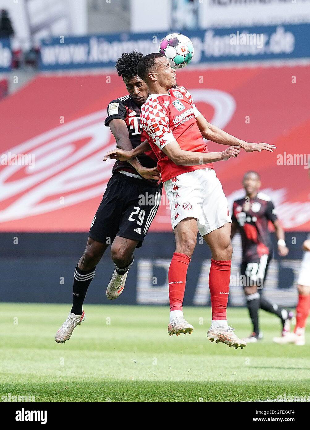 Robin quaison 2021 hi-res stock photography and images - Alamy