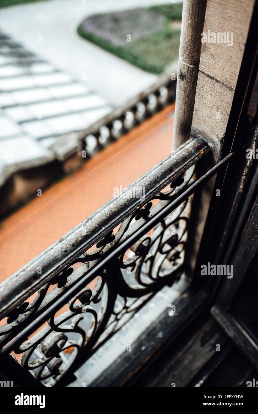 Detail wrought iron stair railing hi-res stock photography and images ...