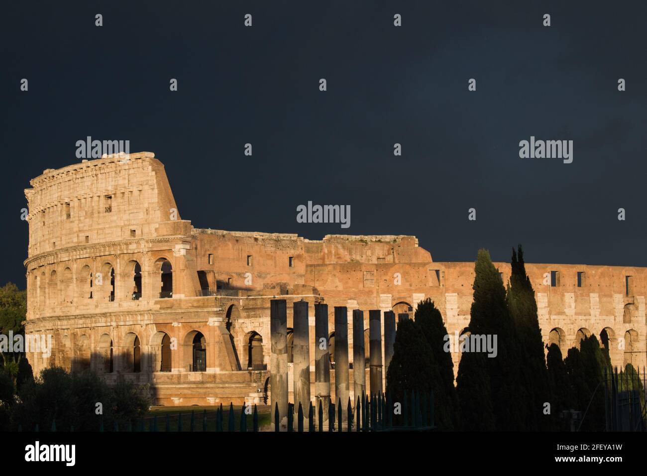 Cloud italy hi-res stock photography and images - Alamy