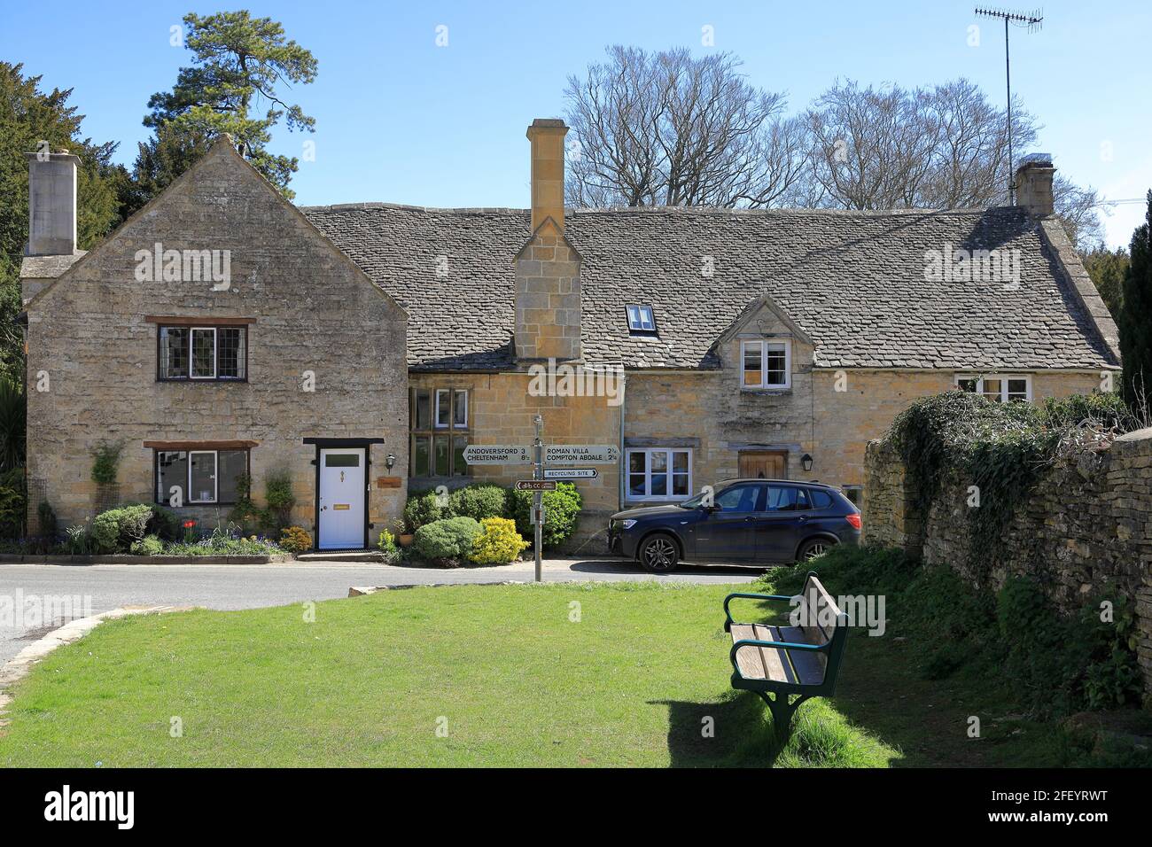 The Cotswolds- beautiful Cotswold stone terraced houses with direction ...