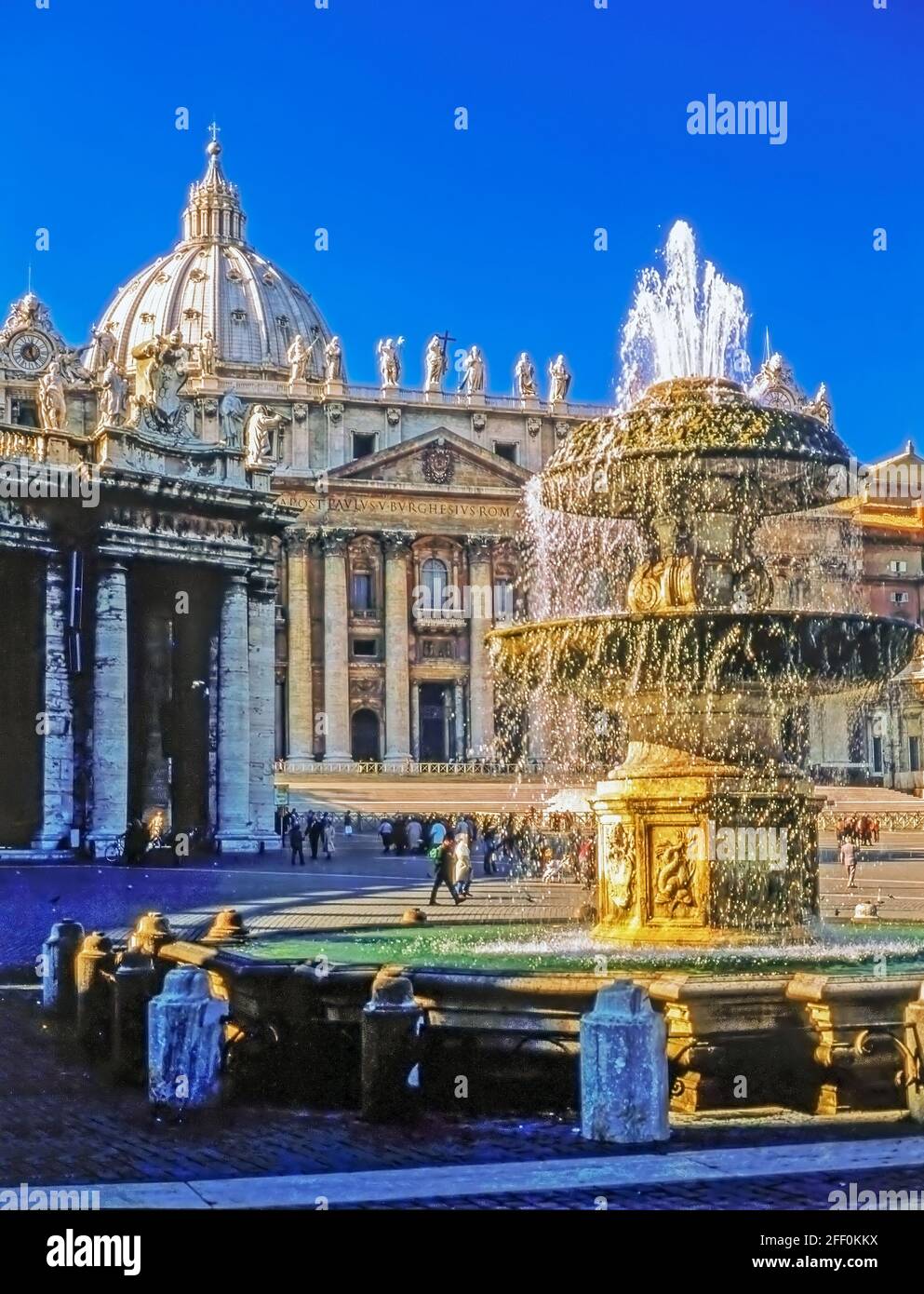 St.Peter's Square, Rome, Italy Stock Photo - Alamy
