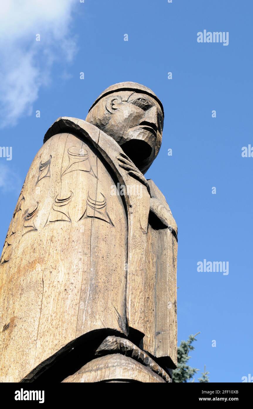 Cedar Man, Cedar Women - Carver: Simon Charlie 1986. Cowichan Valley ...