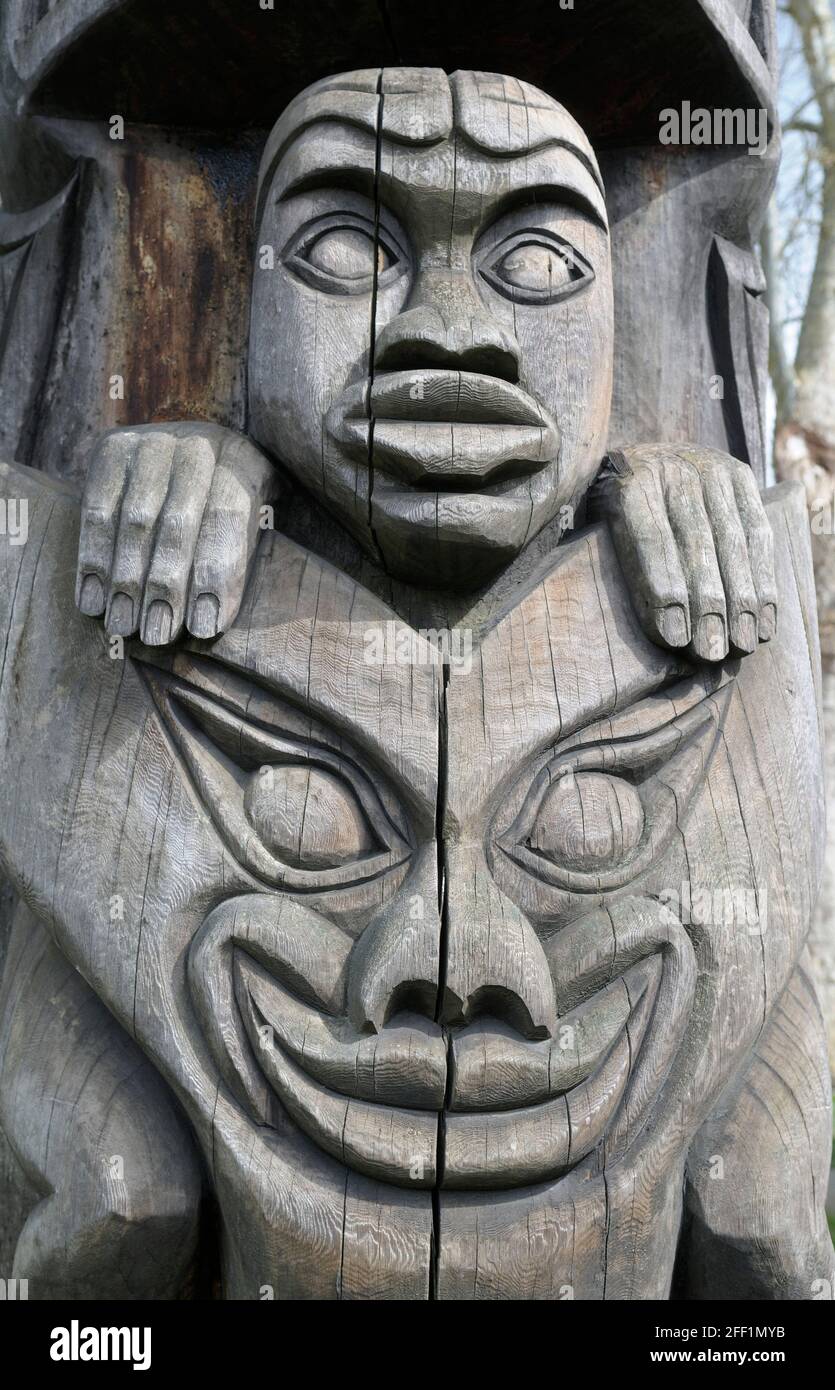 Eagle above Killer Whale on Whale's Tail - Carver: Laverne Roy Baines ...