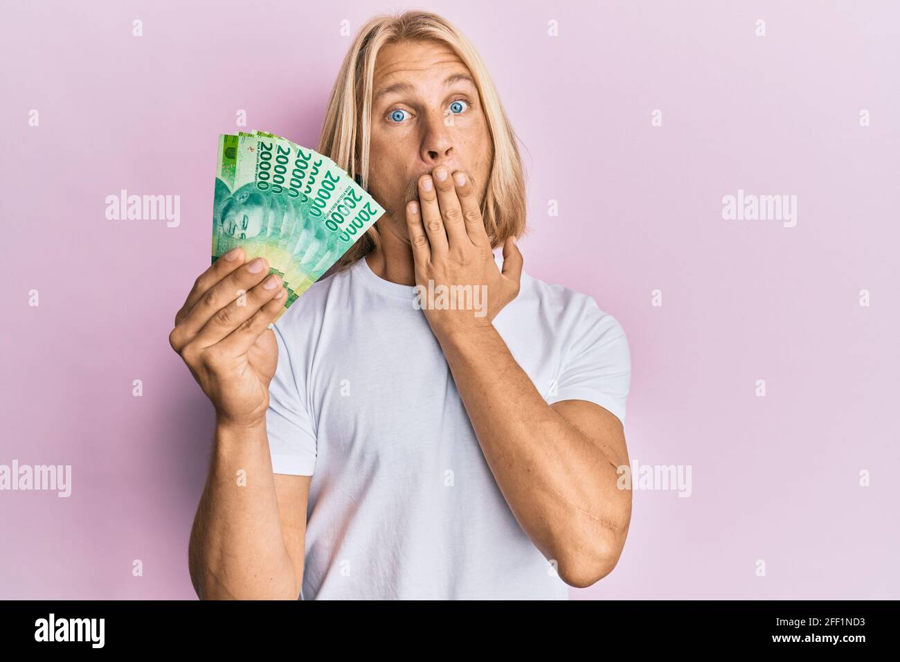 20000 rupiah hi-res stock photography and images - Alamy