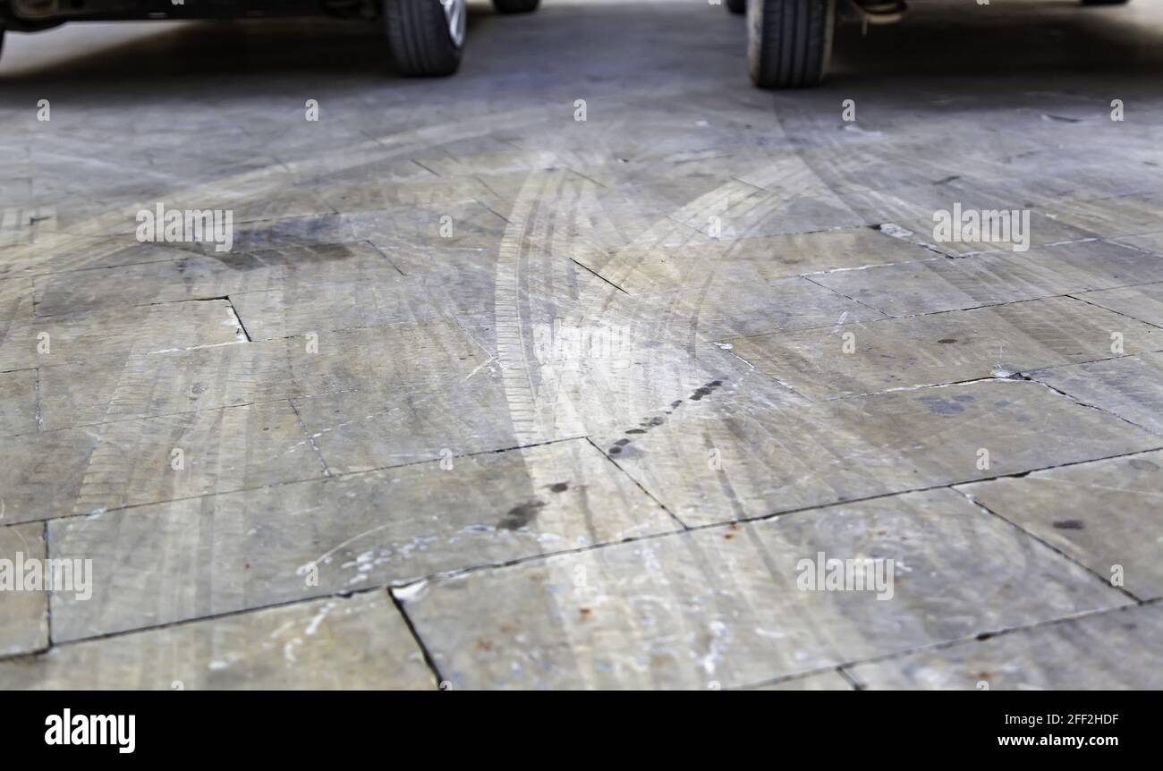 Tracks wheel marks on road hi-res stock photography and images - Alamy