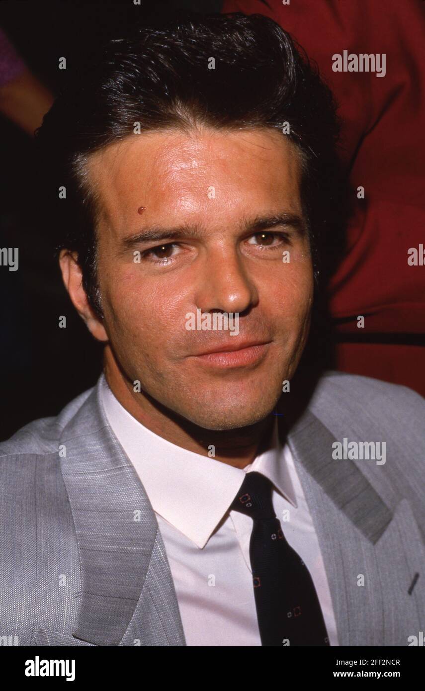 Tony Denison's Instagram, Twitter & Facebook on IDCrawl