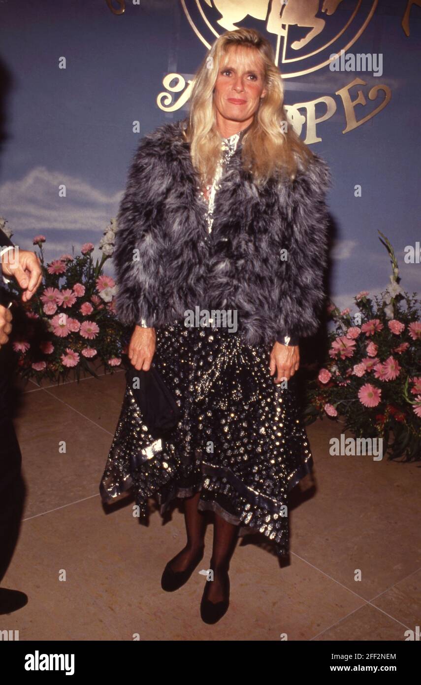 Kim carnes hi-res stock photography and images - Alamy