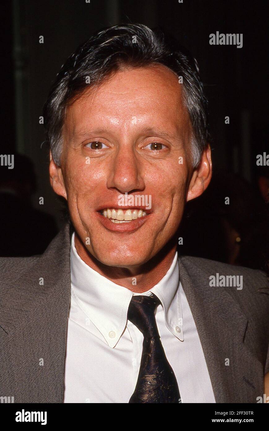 James woods 1980s hi-res stock photography and images - Alamy
