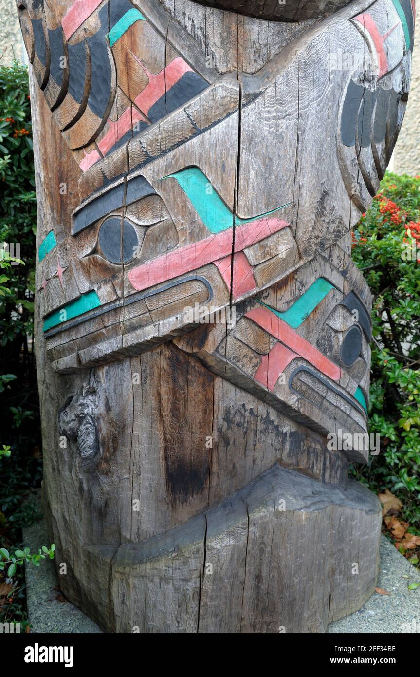 Raven Above Sea Serpent With Wolf And Macquinna Mask - Carver: Norman ...