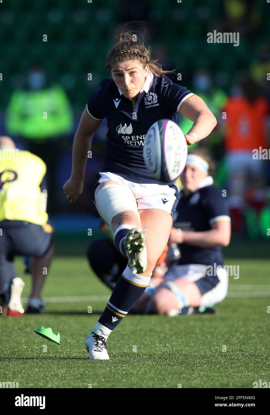 Helen nelson rugby scotland hi-res stock photography and images - Alamy