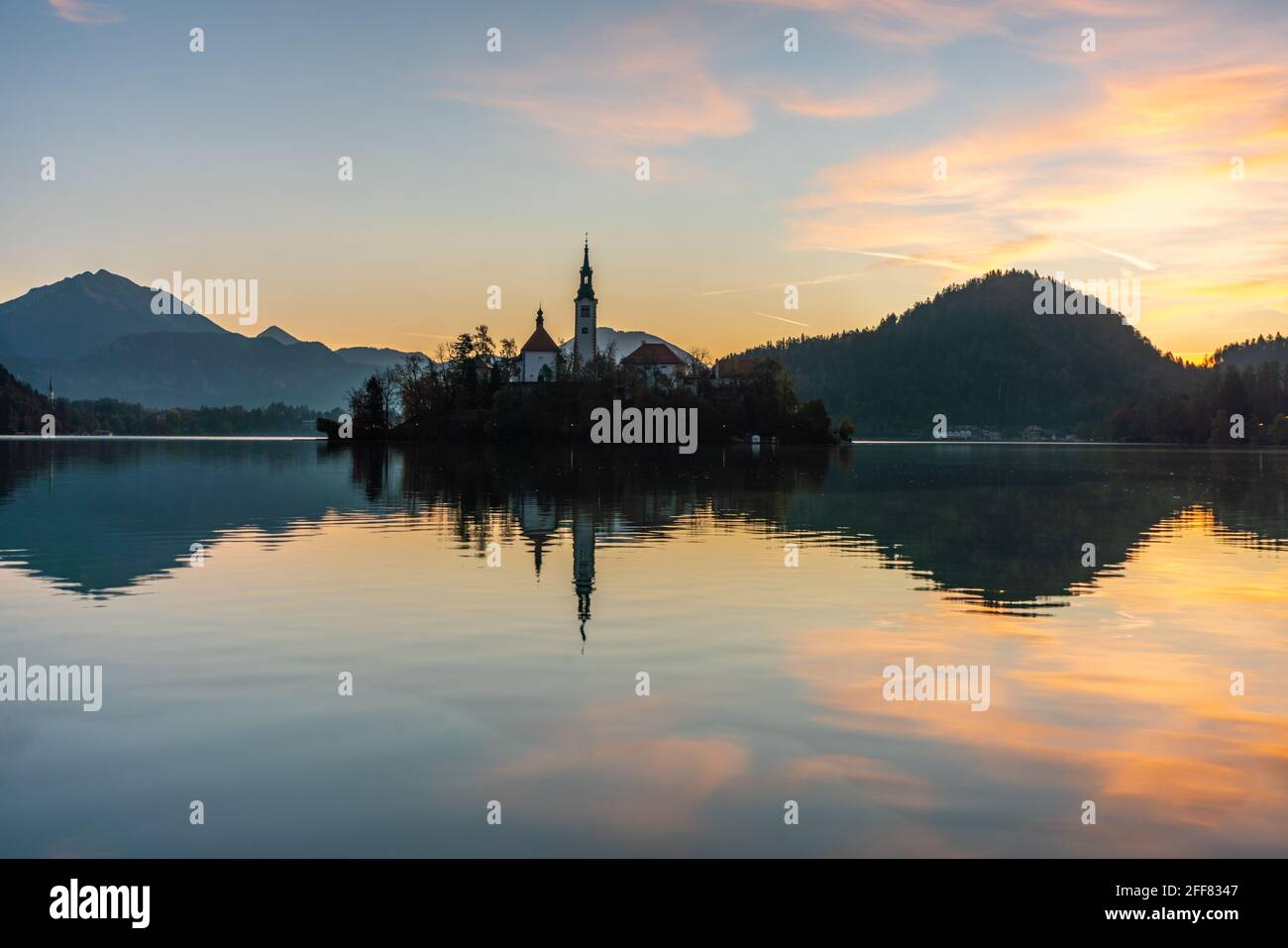 The famous Alpine Lake Bled (Blejsko jezero) in Slovenia, an amazing ...